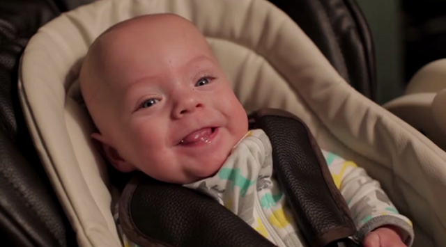 Το "θαύμα" της ζωής του Ward Miles σε ένα video από τον πατέρα του που ...