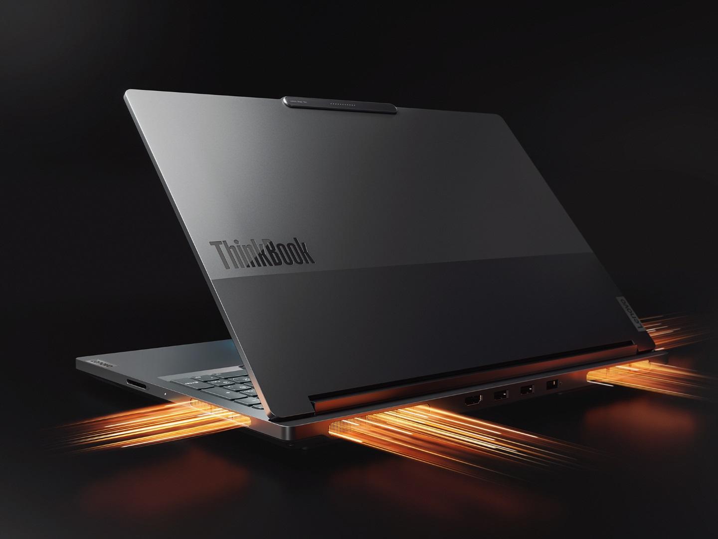 ThinkBook 16p 4th gen μαζί με Lenovo Magic Bay για δυναμικούς χρήστες ...